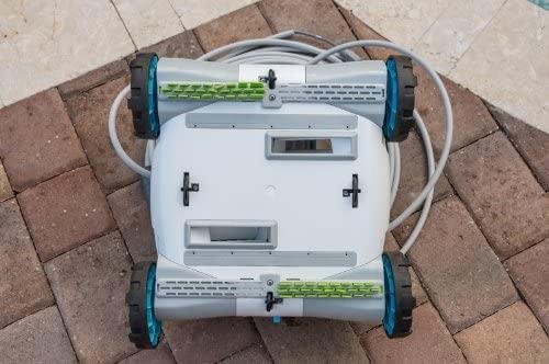 Aquabot ABREEZ4 X-Large Breeze with Scrubbers Robotic Pool Cleaner for ...