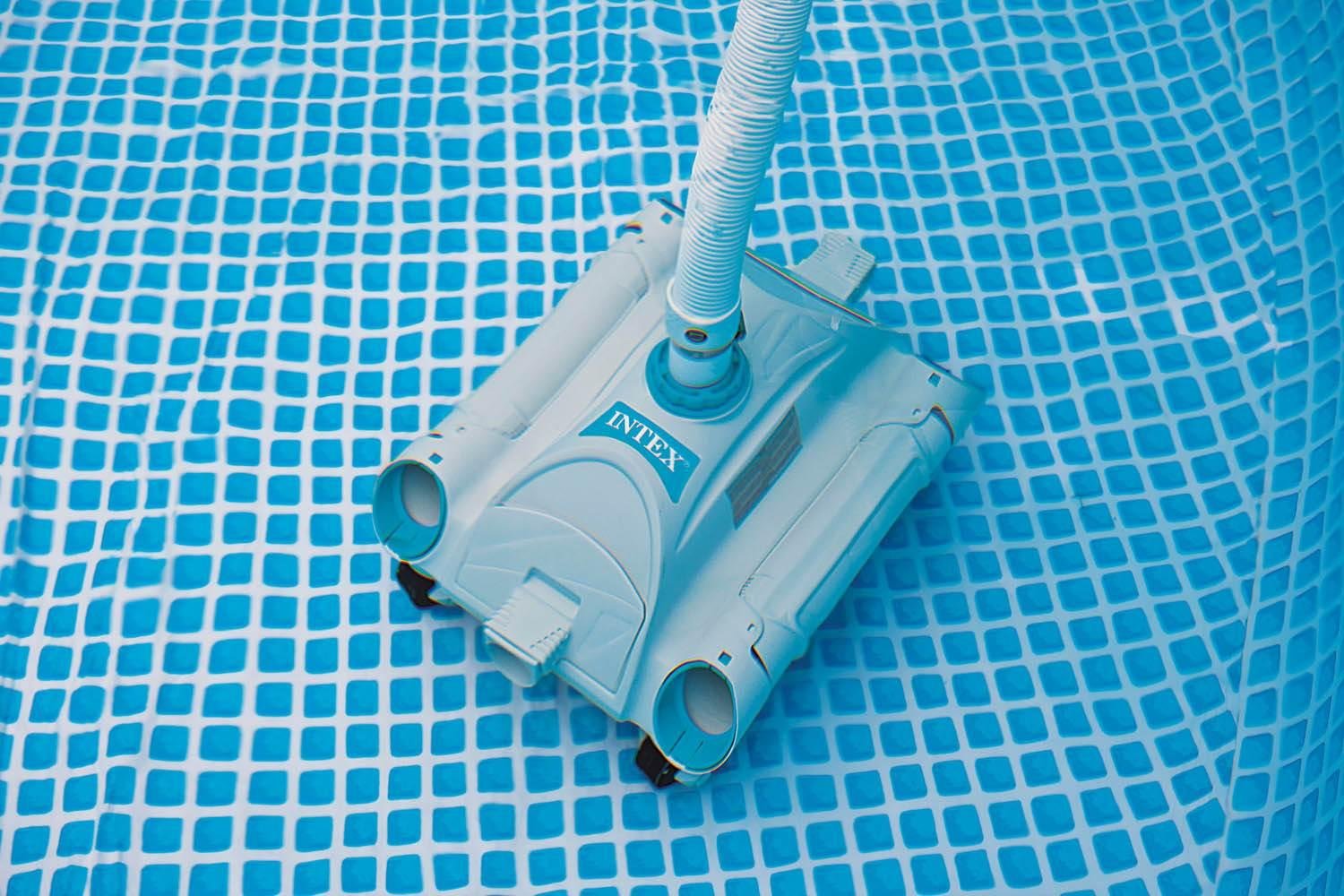 Intex Krystal Clear Saltwater Pool Chlorinator and Intex Automatic Pool ...